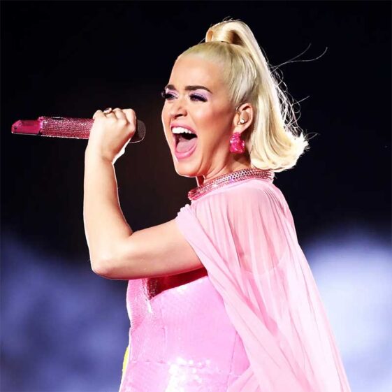 Top 30 Female Singers in the World 2025 - MusicsStar